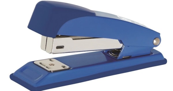 Máquina agrafar OFFICE, 24/6, 26/6, P50, 30Fls, Metal, Azul | AUM
